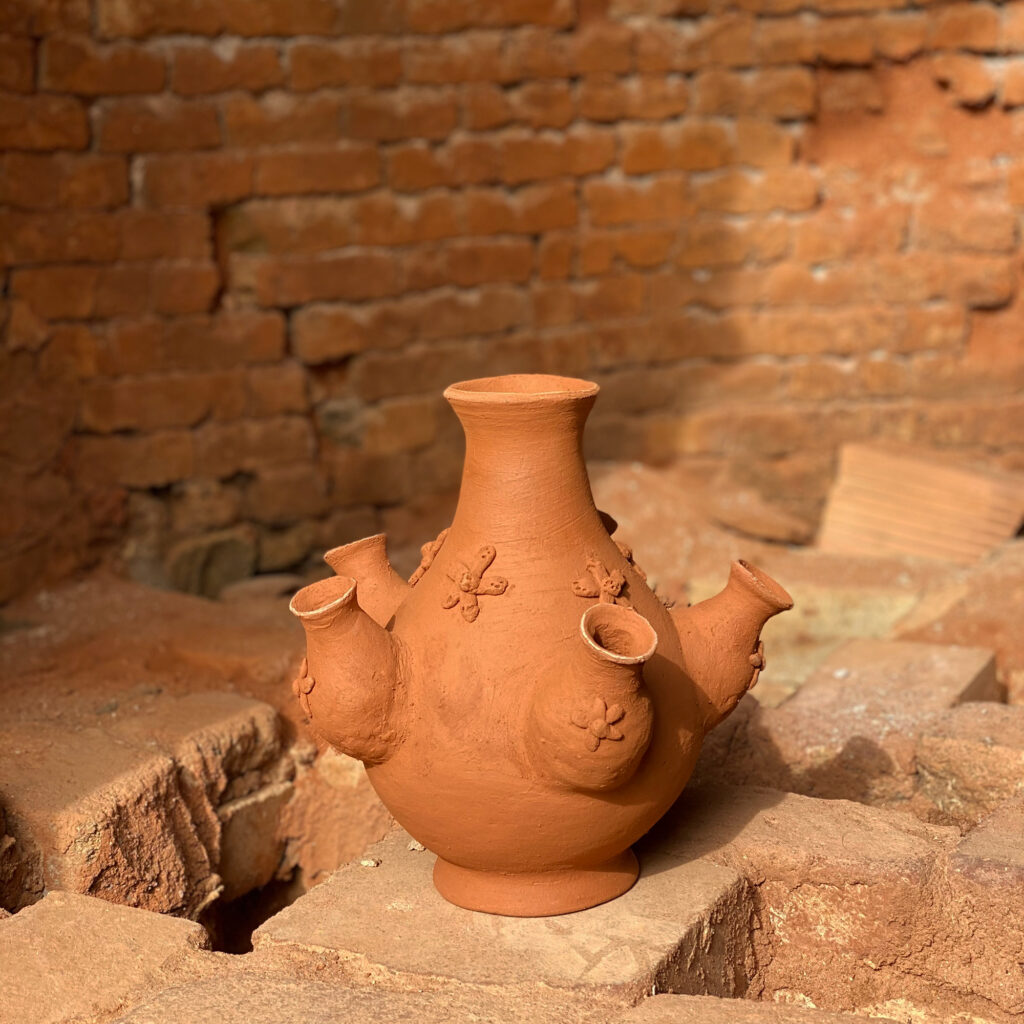 DAISY VASE - Tradition Now