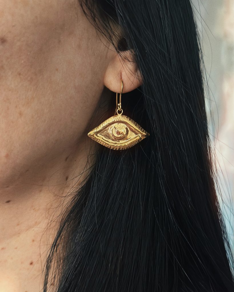 EYE EARRING GOLD SMALL - Tradition Now